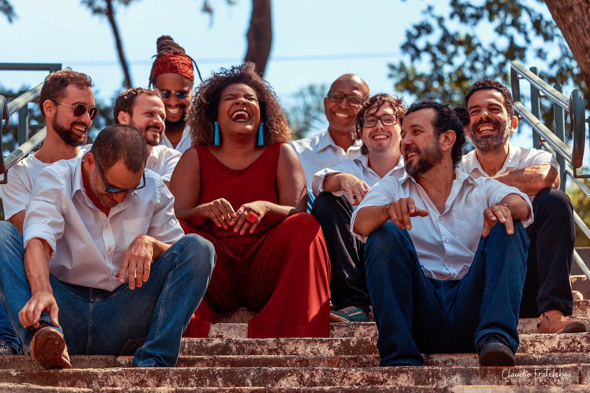 Fernanda Marx comemora 10 anos de carreira com nova turnê Flor de Café ...